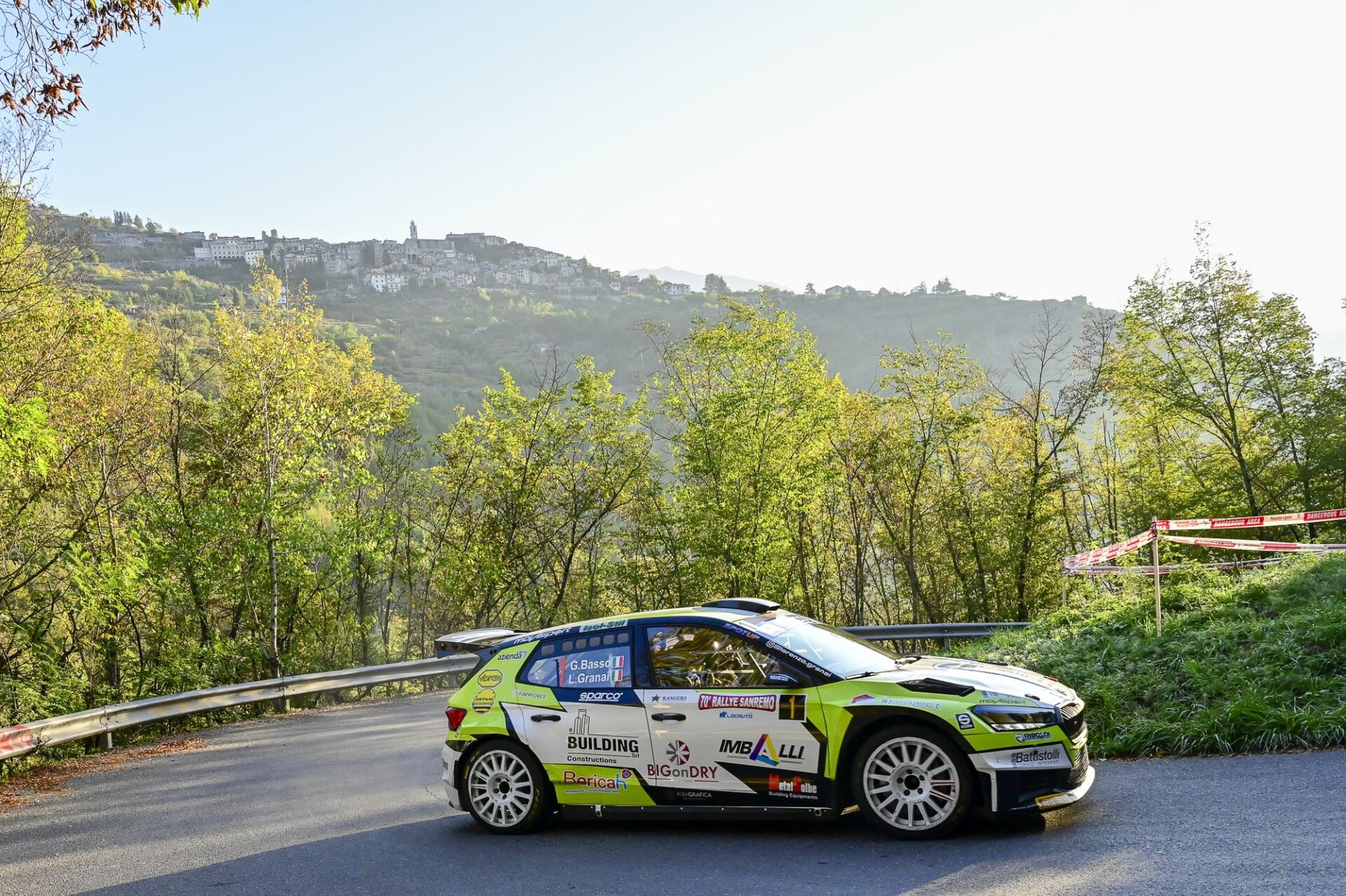 Rallye Sanremo: Basso al comando a quattro prove dalla fine - Prima la ...