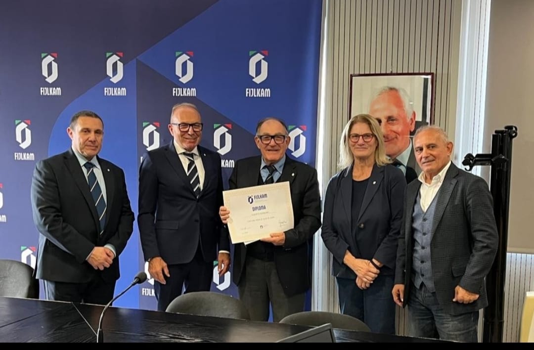 Al maestro di judo Alberto Ferrigno assegnato l'8° Dan - Prima la Riviera